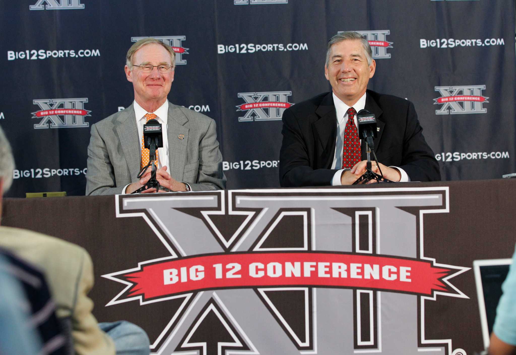 Bowlsby shows confidence in taking over Big 12