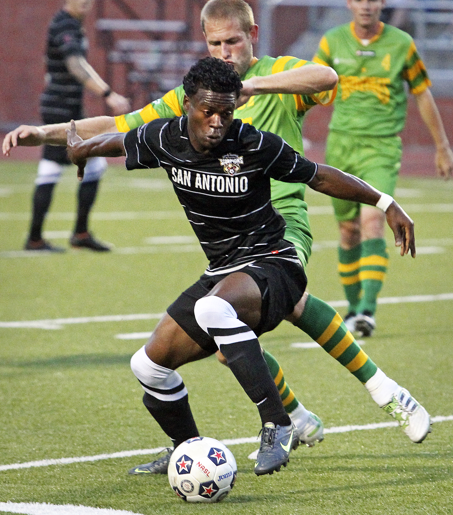 Scorpions earn first home win
