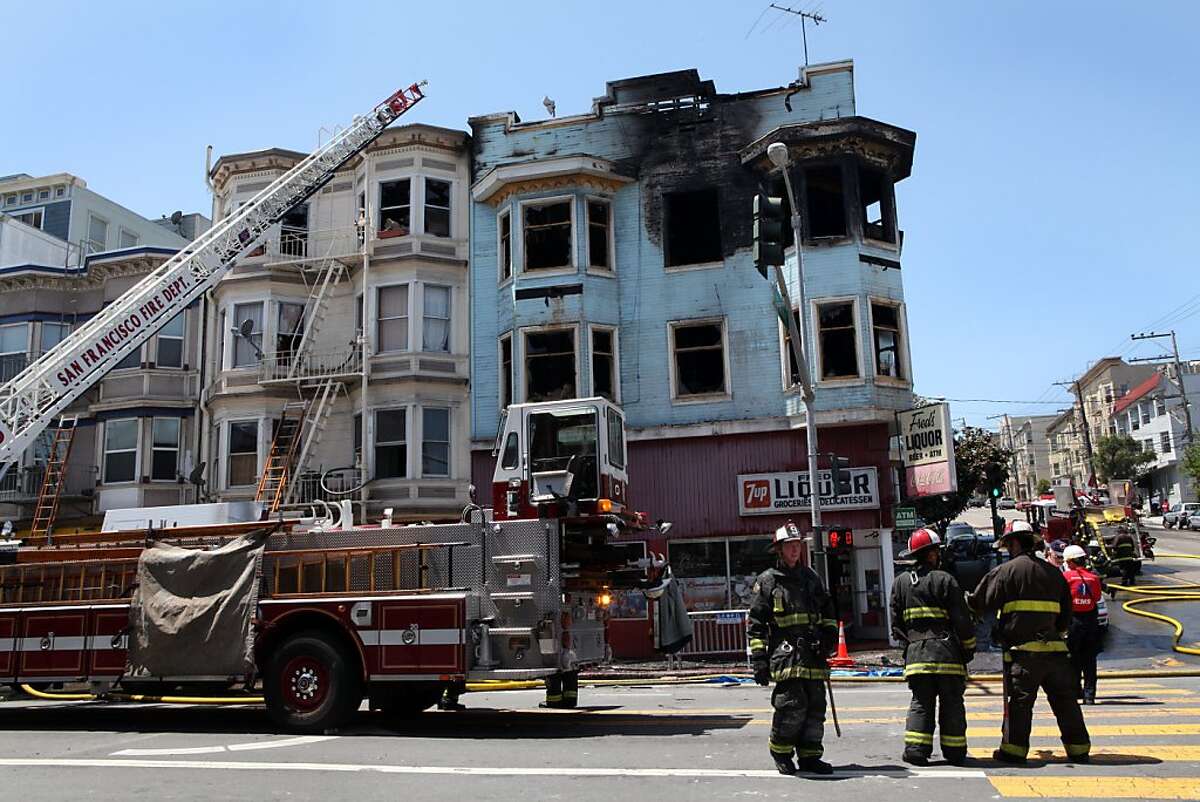 Mission District fire hurts 4 tenants, displaces 37
