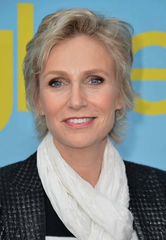 Minnesota teens, Jane Lynch honored at NCLR event - SFGate