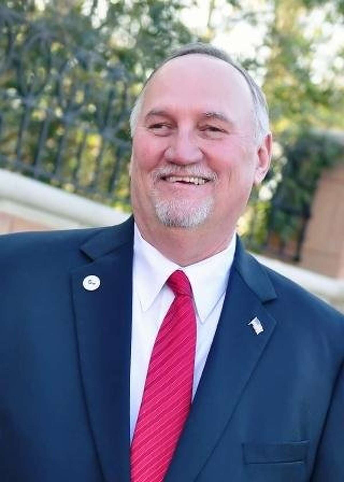 4 vie to replace Chance in Pct. 3 race