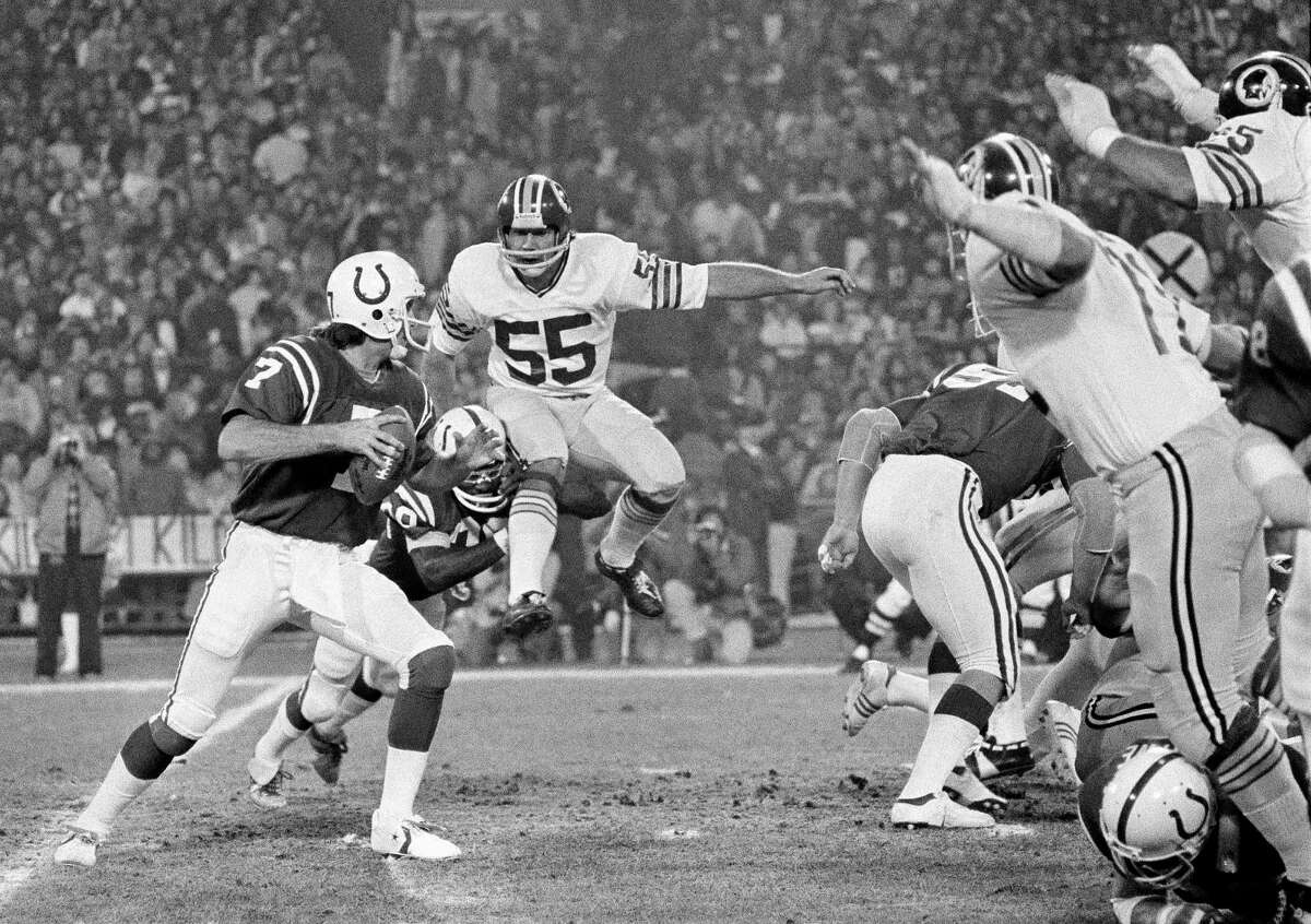 13 former NFL players with Southeast Texas ties suing league