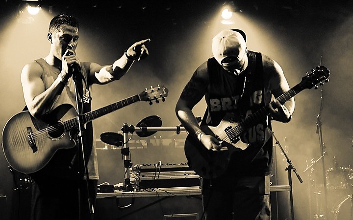 Former Cal football players make career in music