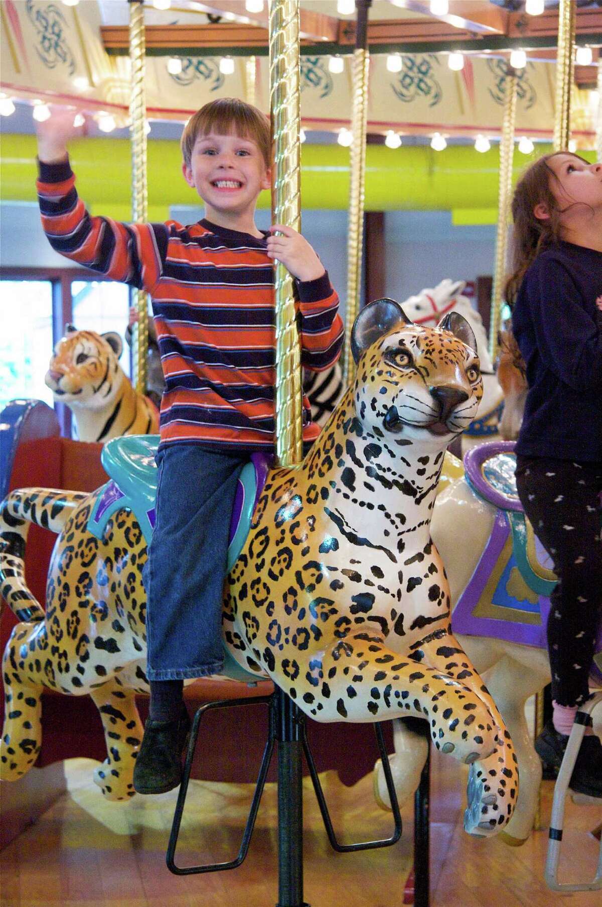 Beardsley Zoo kicks off 90th celebrations with cake party