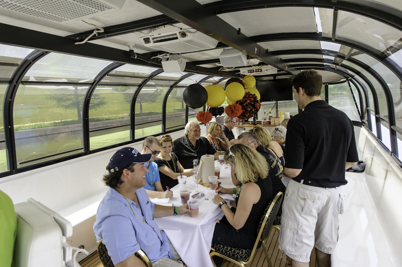 Seafood chain offers Waterway dinner cruises