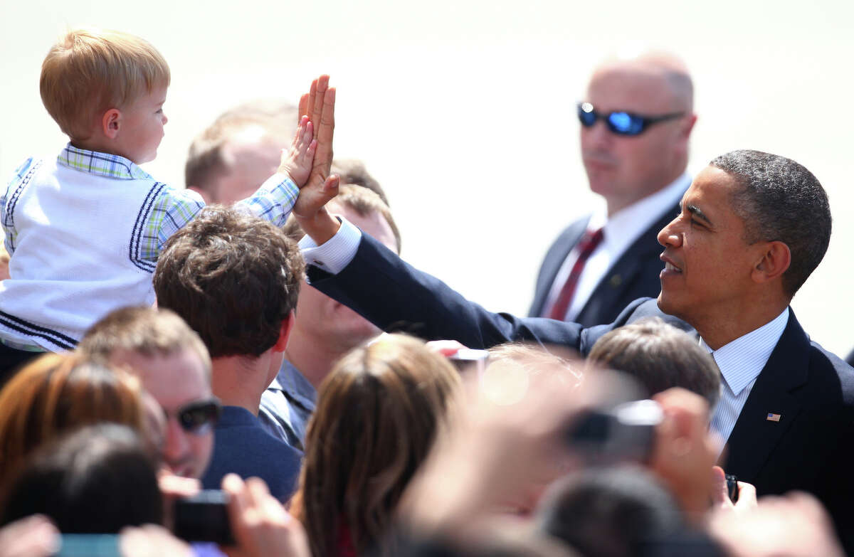 Obama channels Reagan at Paramount: We're making progress