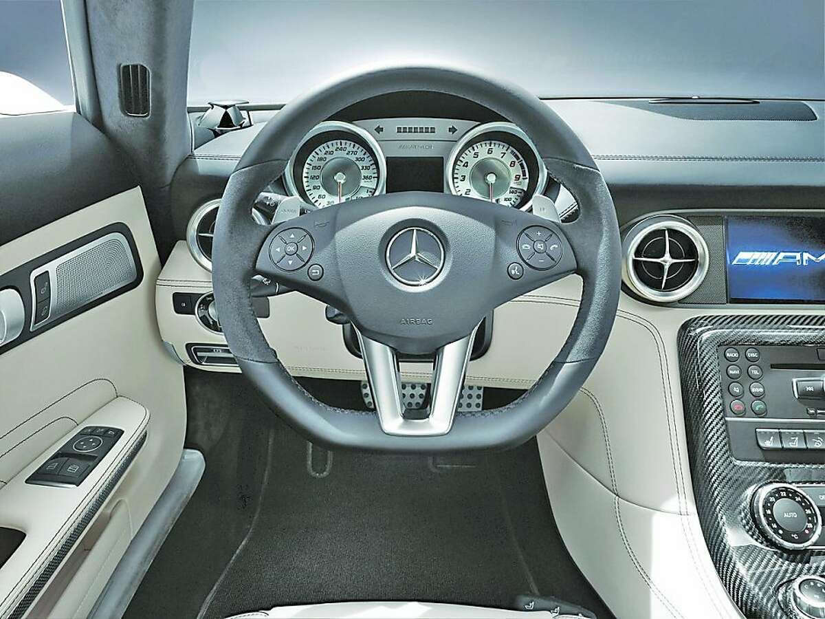 Mercedes-Benz SLS AMG Roadster is a sure classic