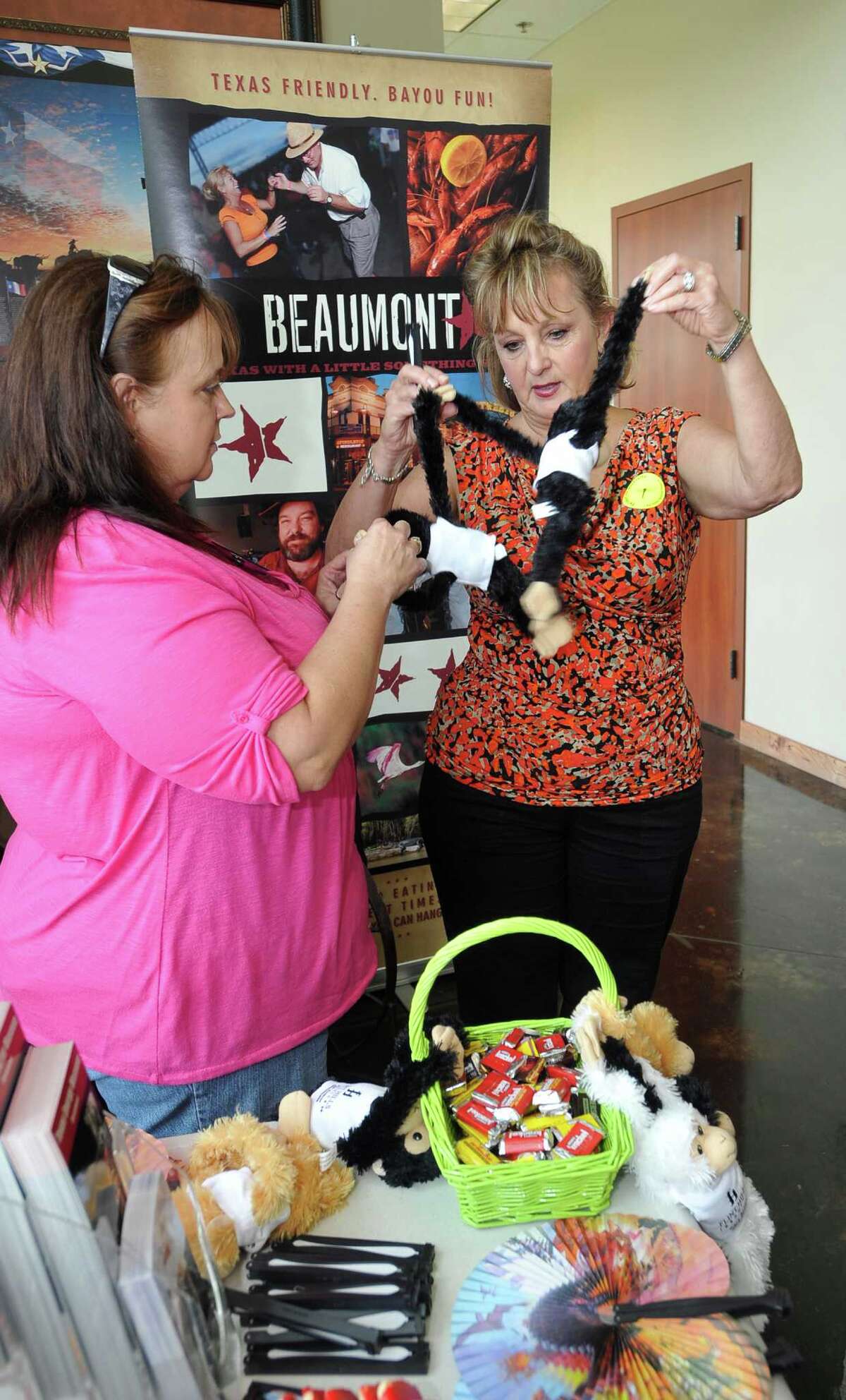 Beaumont rolls out the welcome wagon for tourists