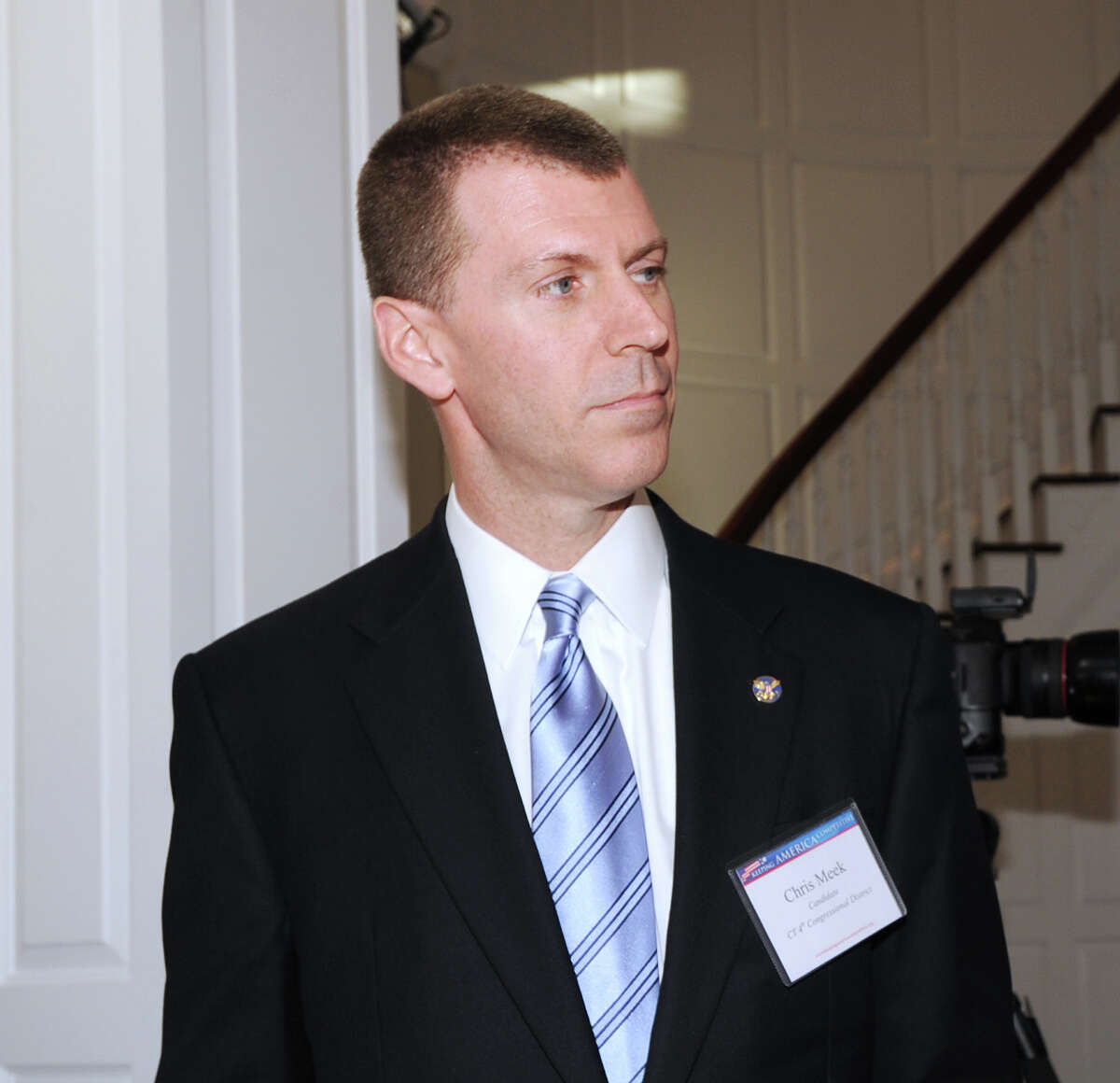 Political heavy hitters assemble at financier's mansion