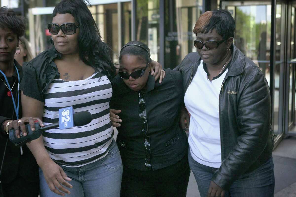 Jury: Man killed Hudsons