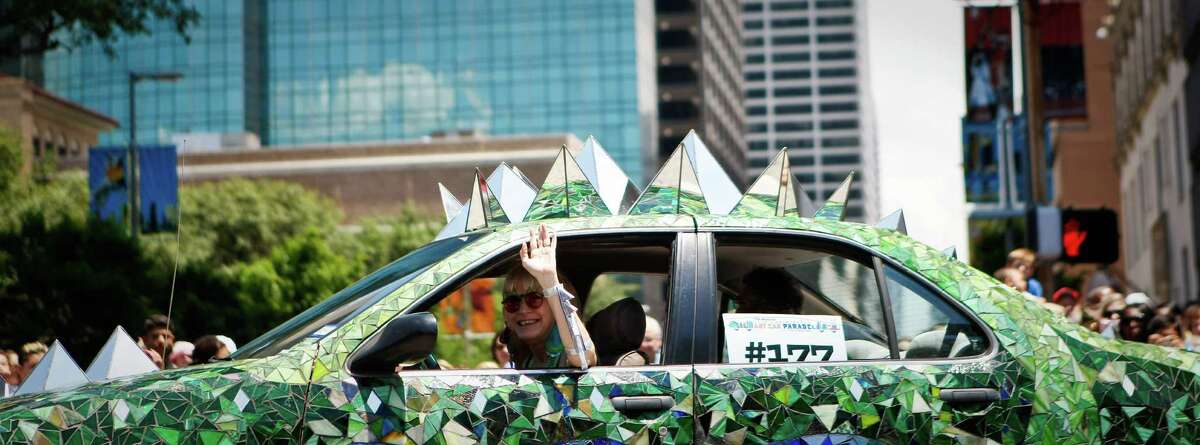 Art car parade lives up to wacky reputation