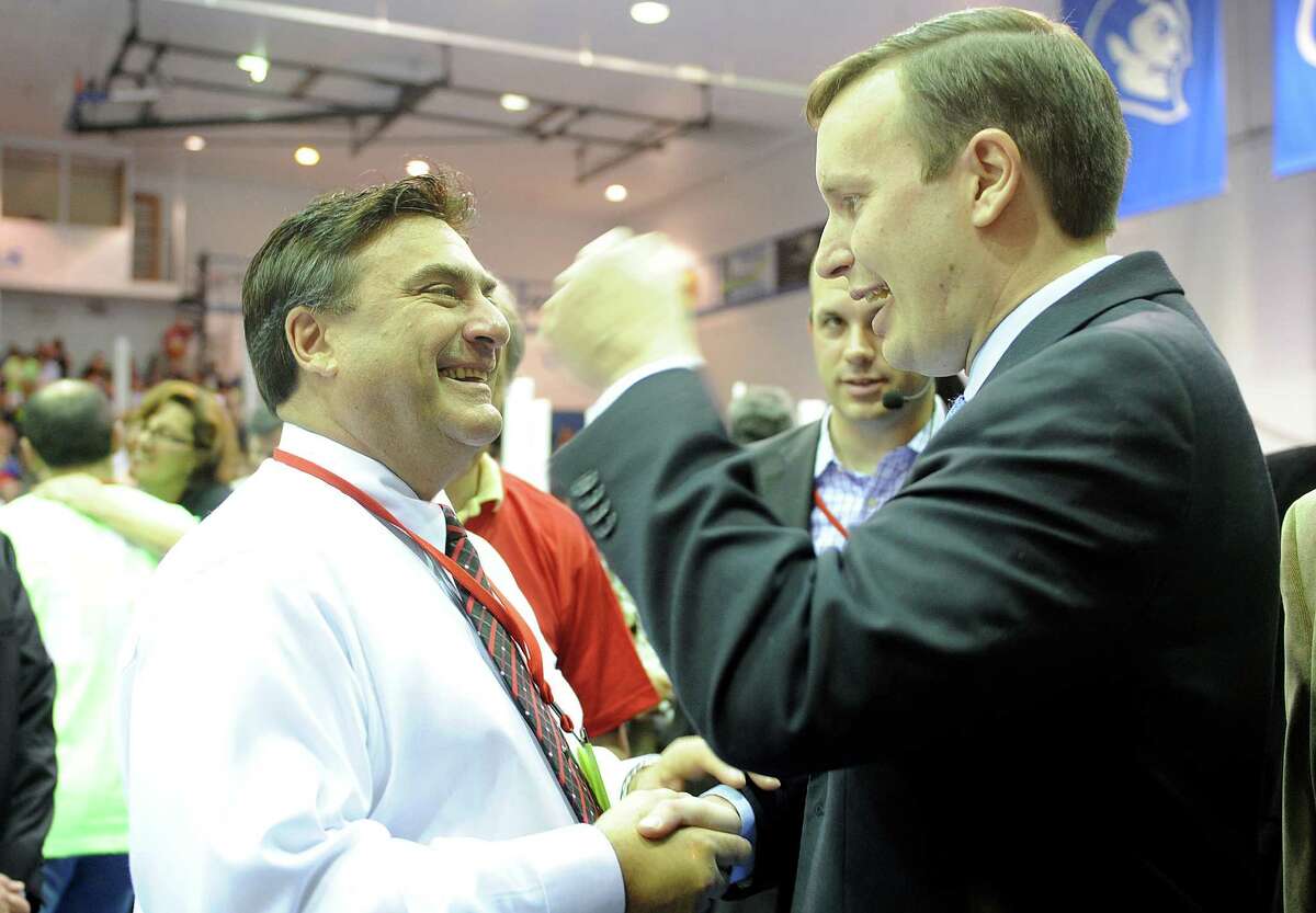 Democrats endorse Murphy for Senate race