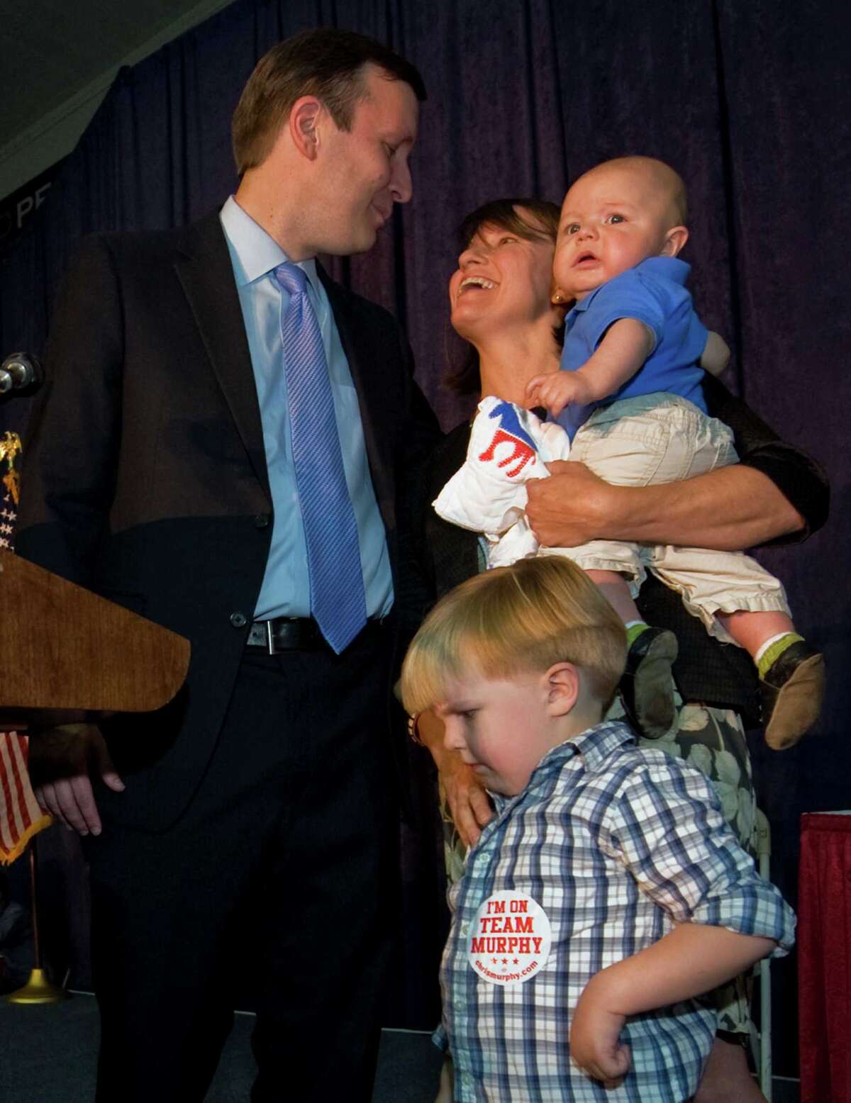 Democrats endorse Murphy for Senate race