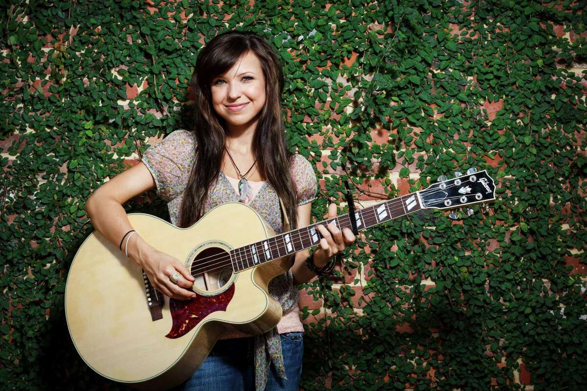 Savannah Berry: online today, on the charts tomorrow