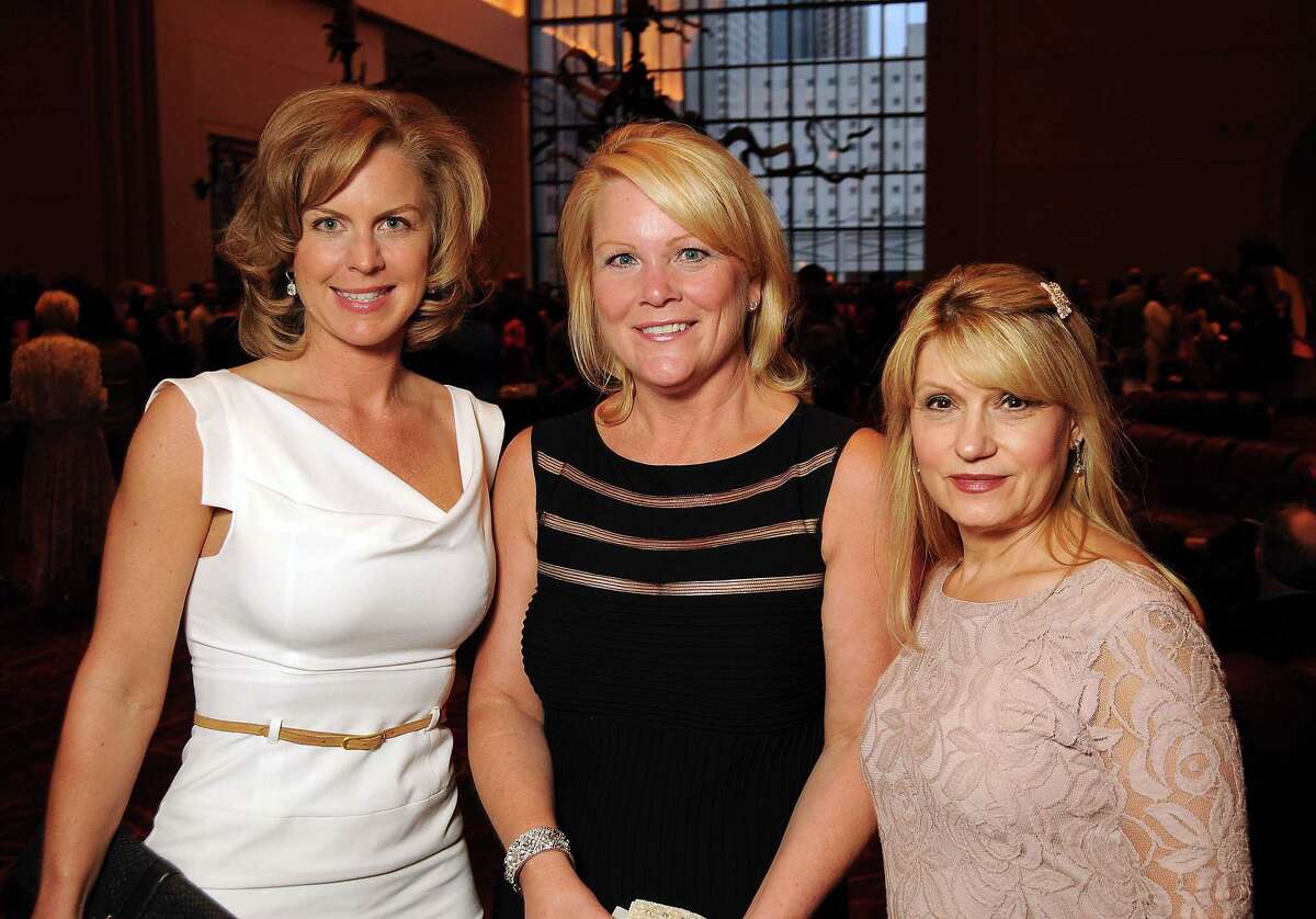 Applause for Pink at the Brown