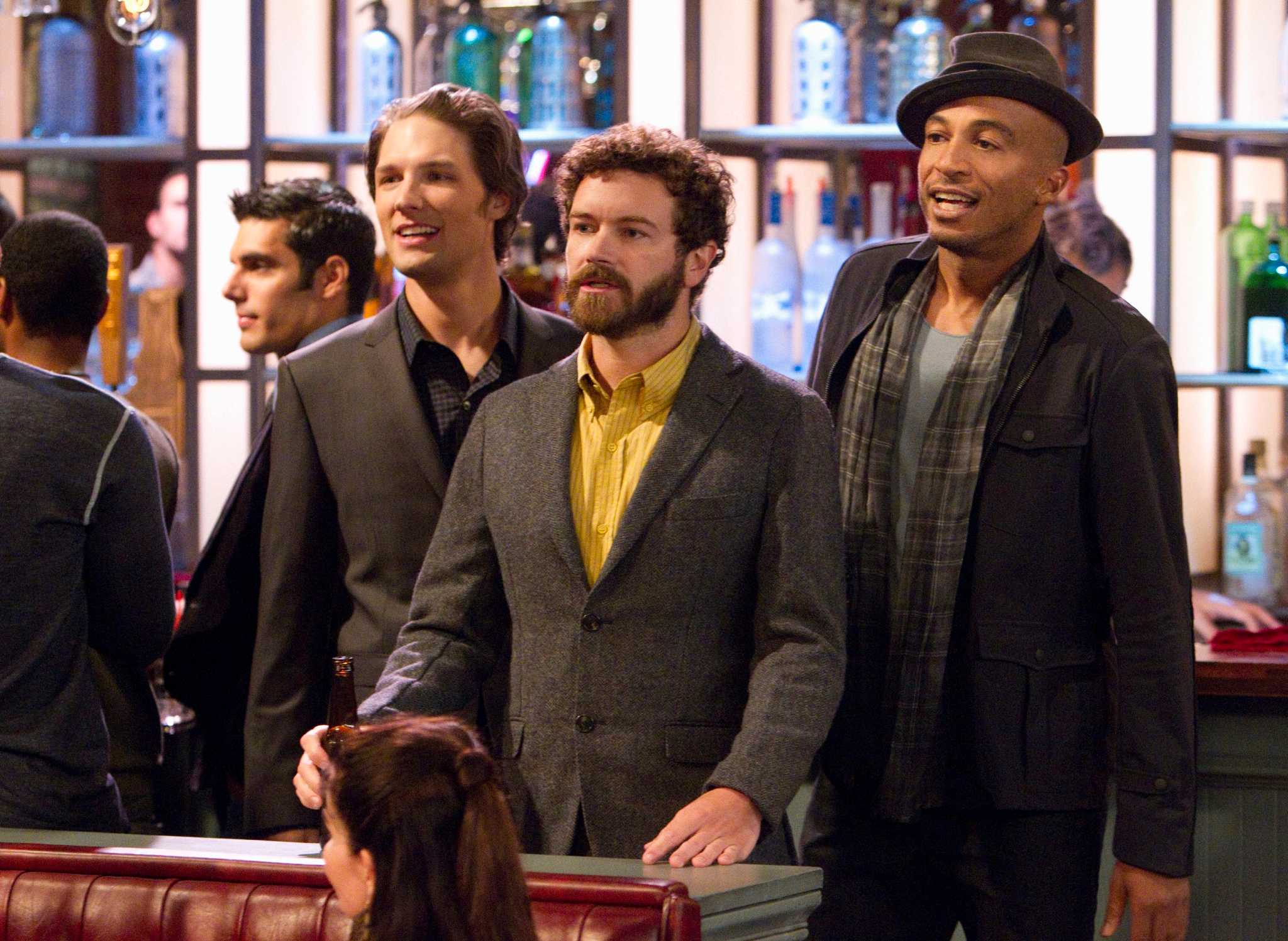 'Men at Work' an overdone formulaic sitcom