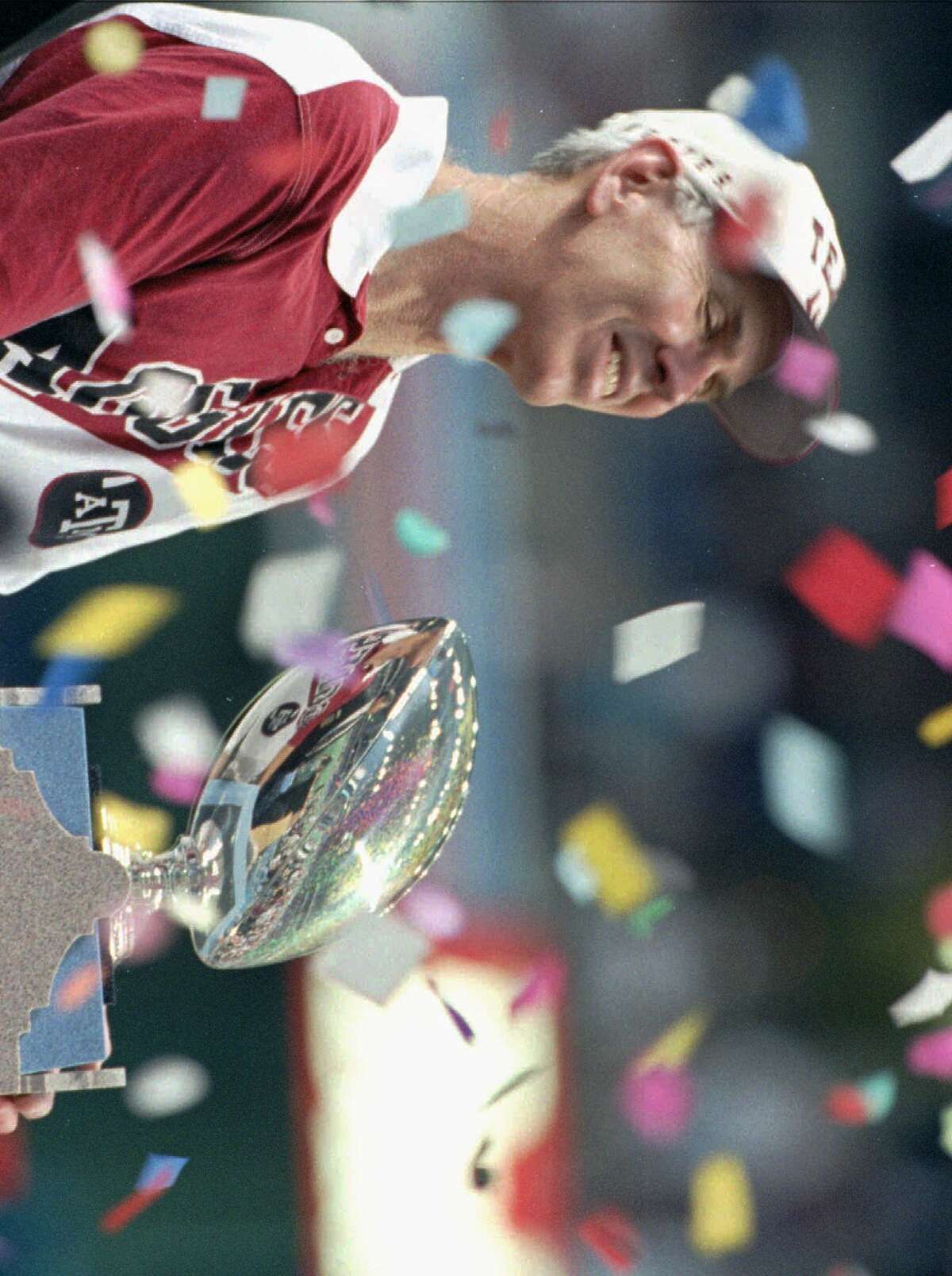 Jimmy Johnson, R.C. Slocum two of 14 selected to College Football Hall ...