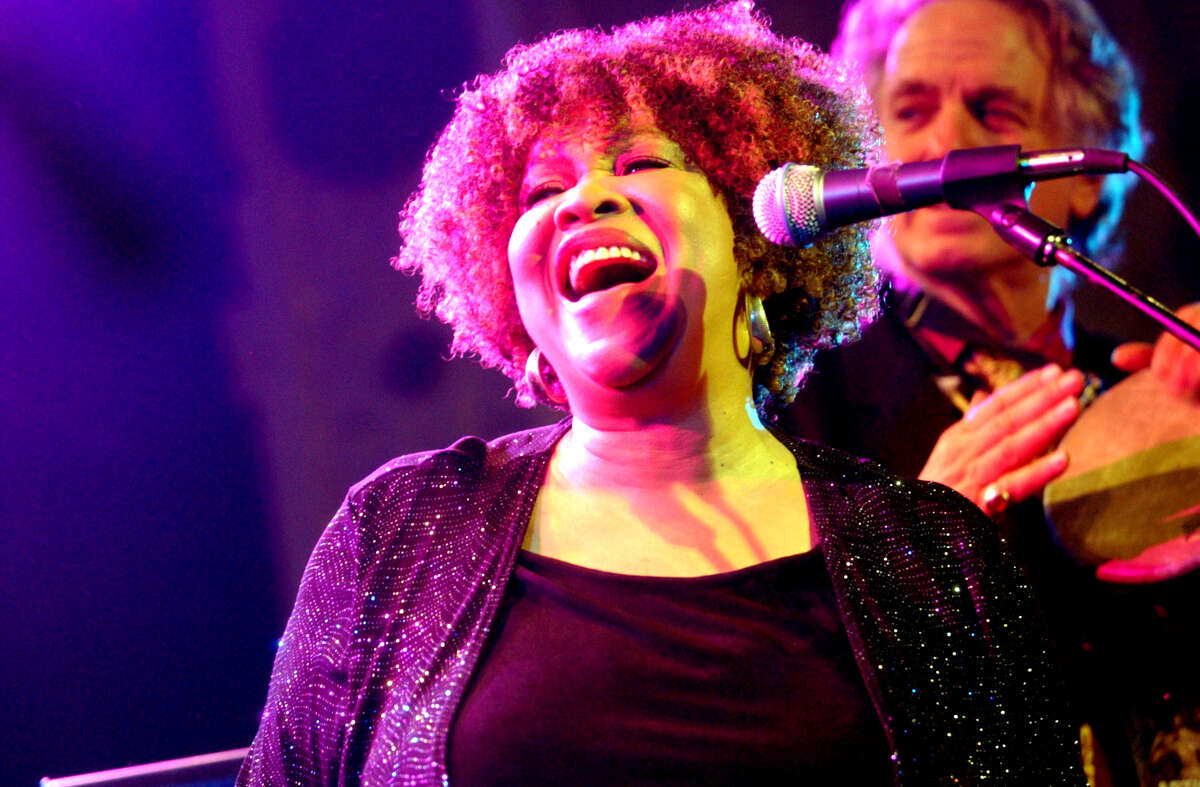 Mavis Staples and Rob Mathes team up for celebration of spirituals in ...
