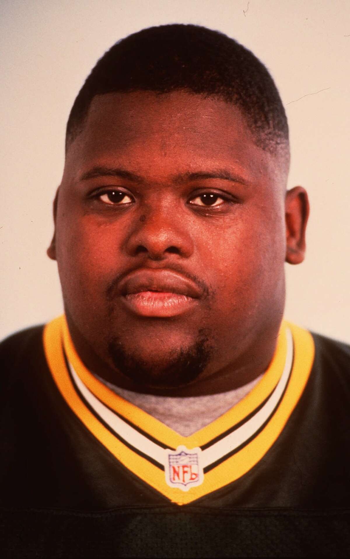 Dotson becomes 14th former NFL player with area ties to sue league