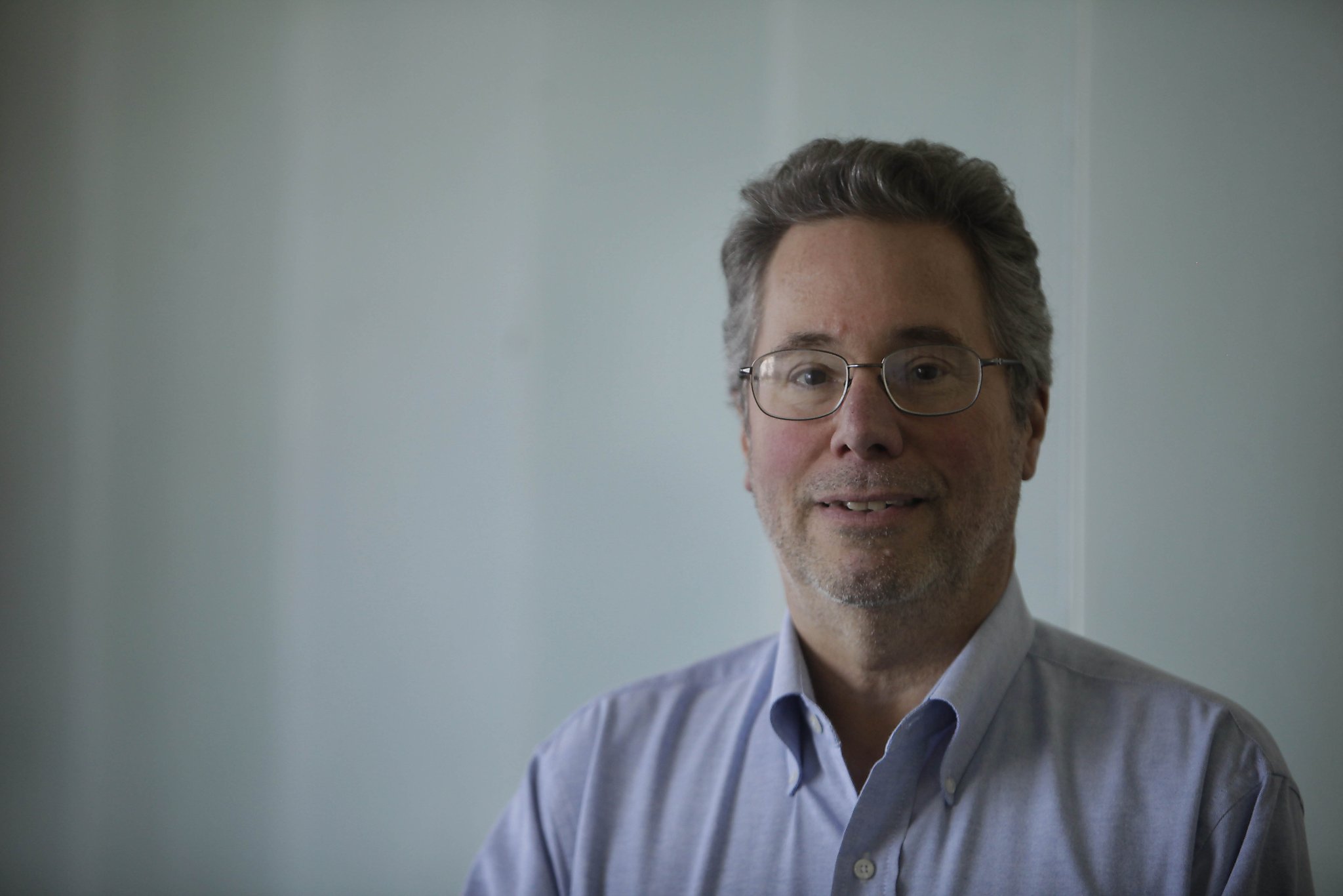 Family with Alzheimer's gene to test Genentech drug