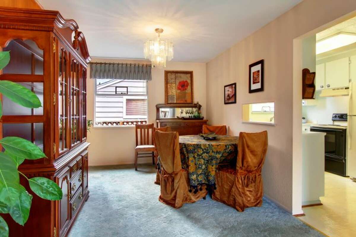 Wood paneling, shag carpeting evoke warm fuzzies
