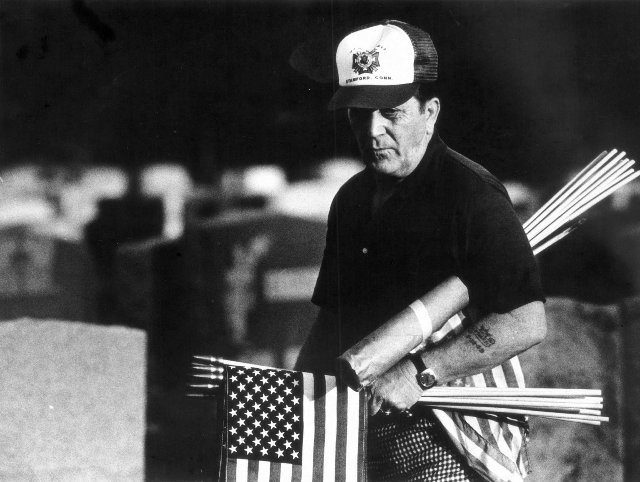 1987: Memorial Day Parade's mood influenced by attack on USS Stark