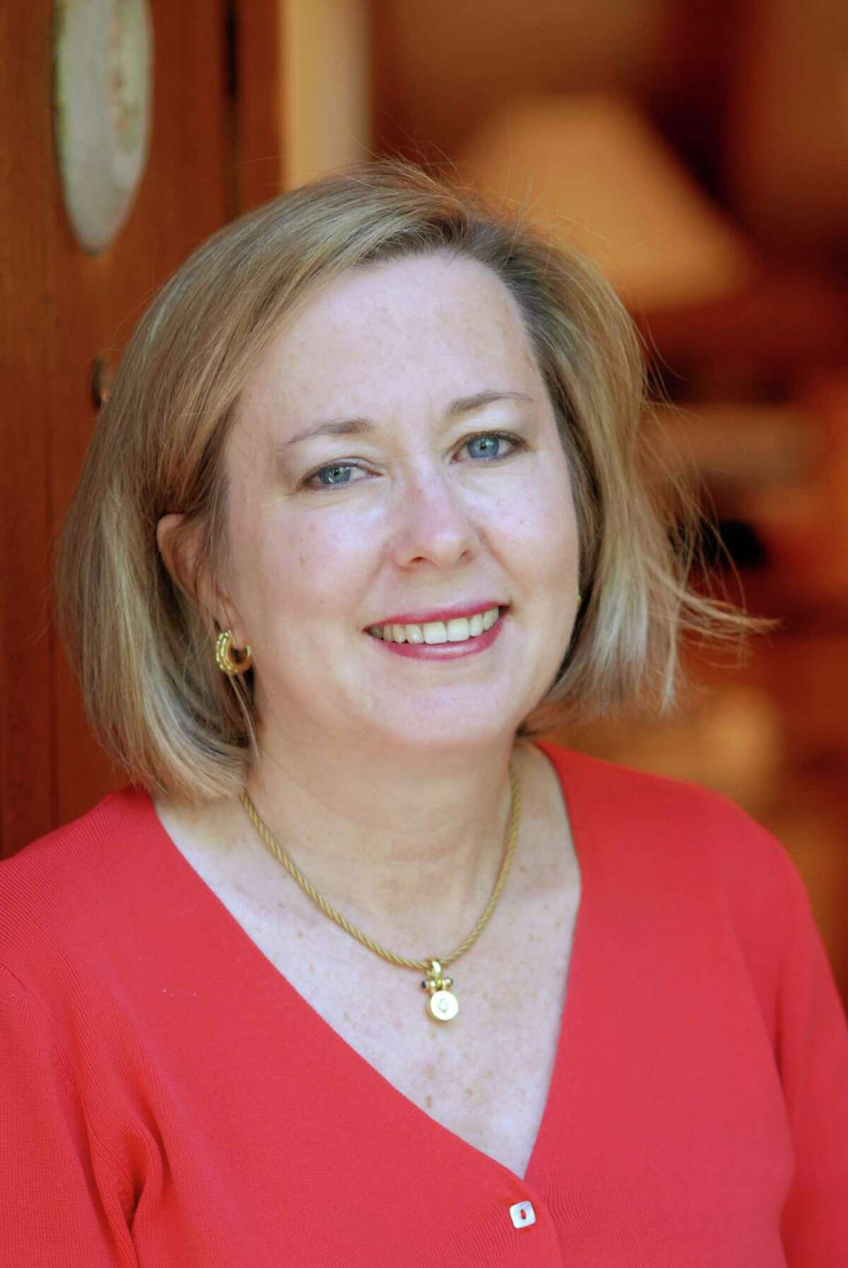 Marketing CEO helps nonprofits look good