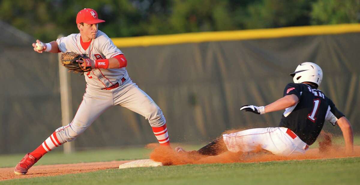 Bridge City baseball rallies to advance