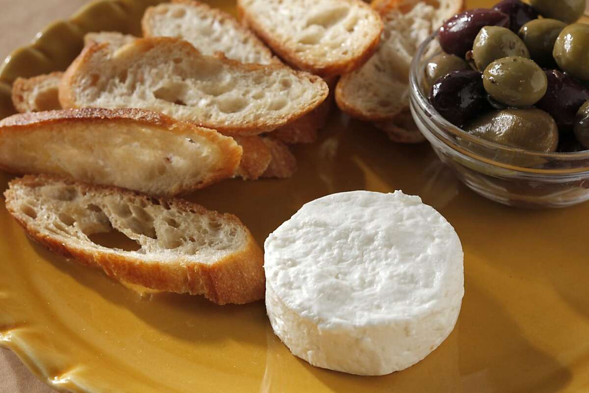 DIY cheese for beginners: Chevre and ricotta