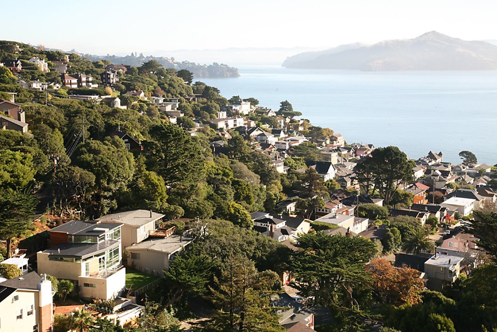Jay Behr-designed Sausalito home offers views of San Francisco Bay