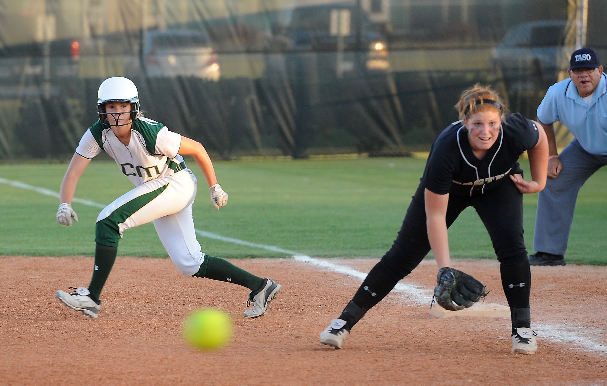 LC-M softball beats Richmond Foster 2-0, advances to region final