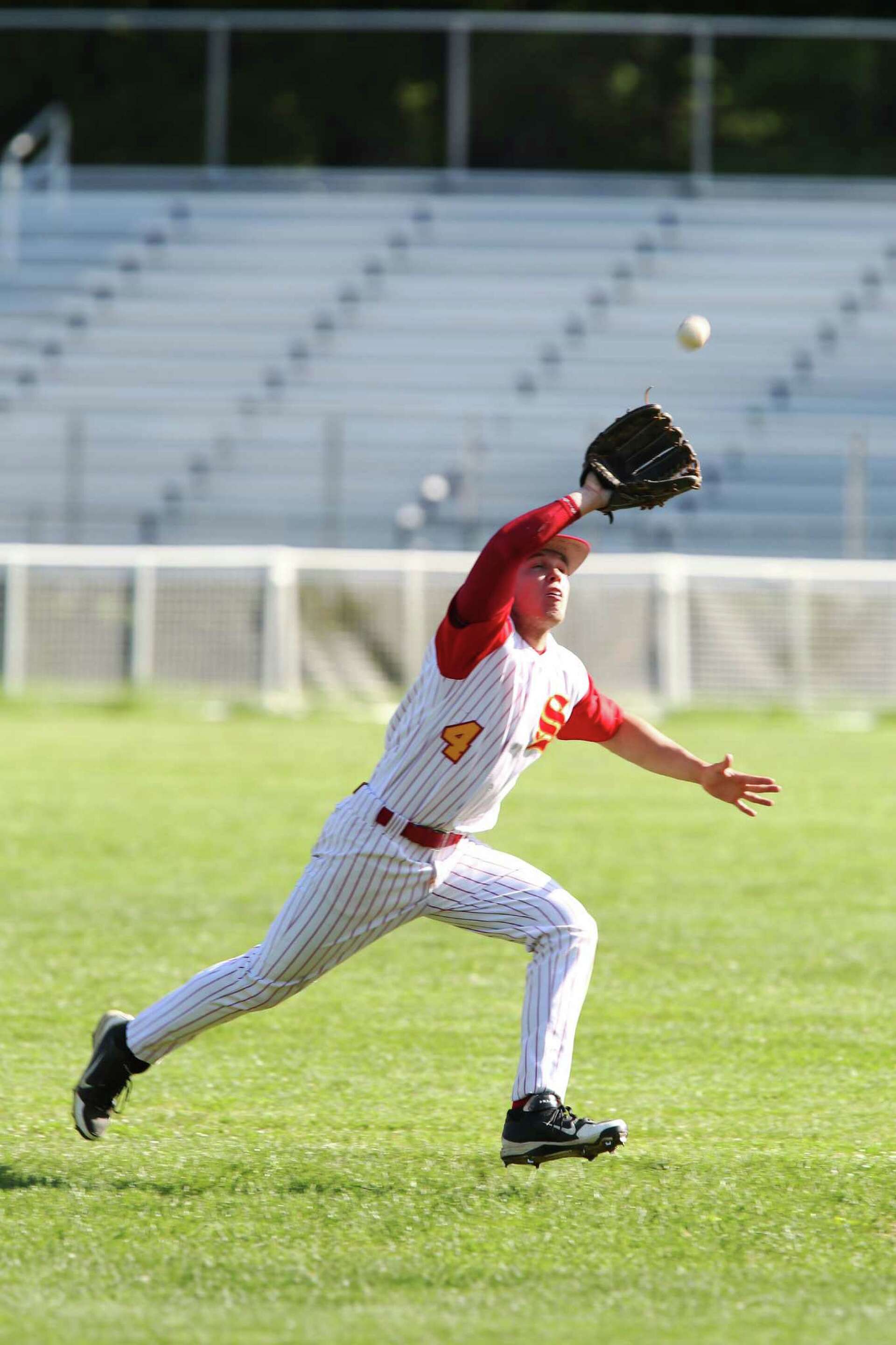 Pomperaug baseball blanks Stratford to finish undefeated SWC regular season