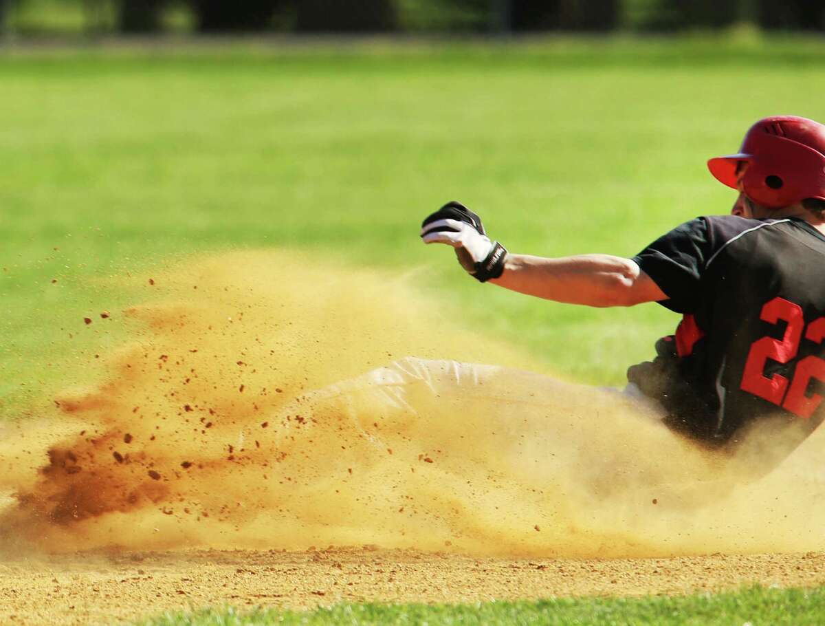 Pomperaug baseball blanks Stratford to finish undefeated SWC regular season