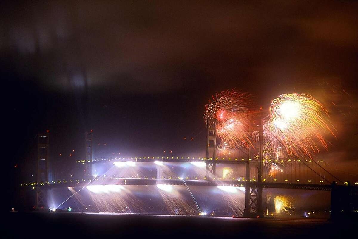 Golden Gate Bridge celebration: Ballet to boats