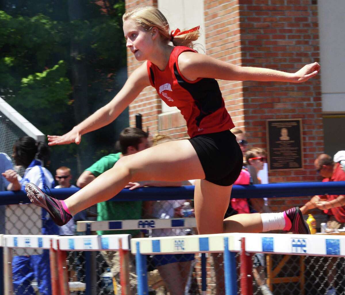 Plante, Carr set records