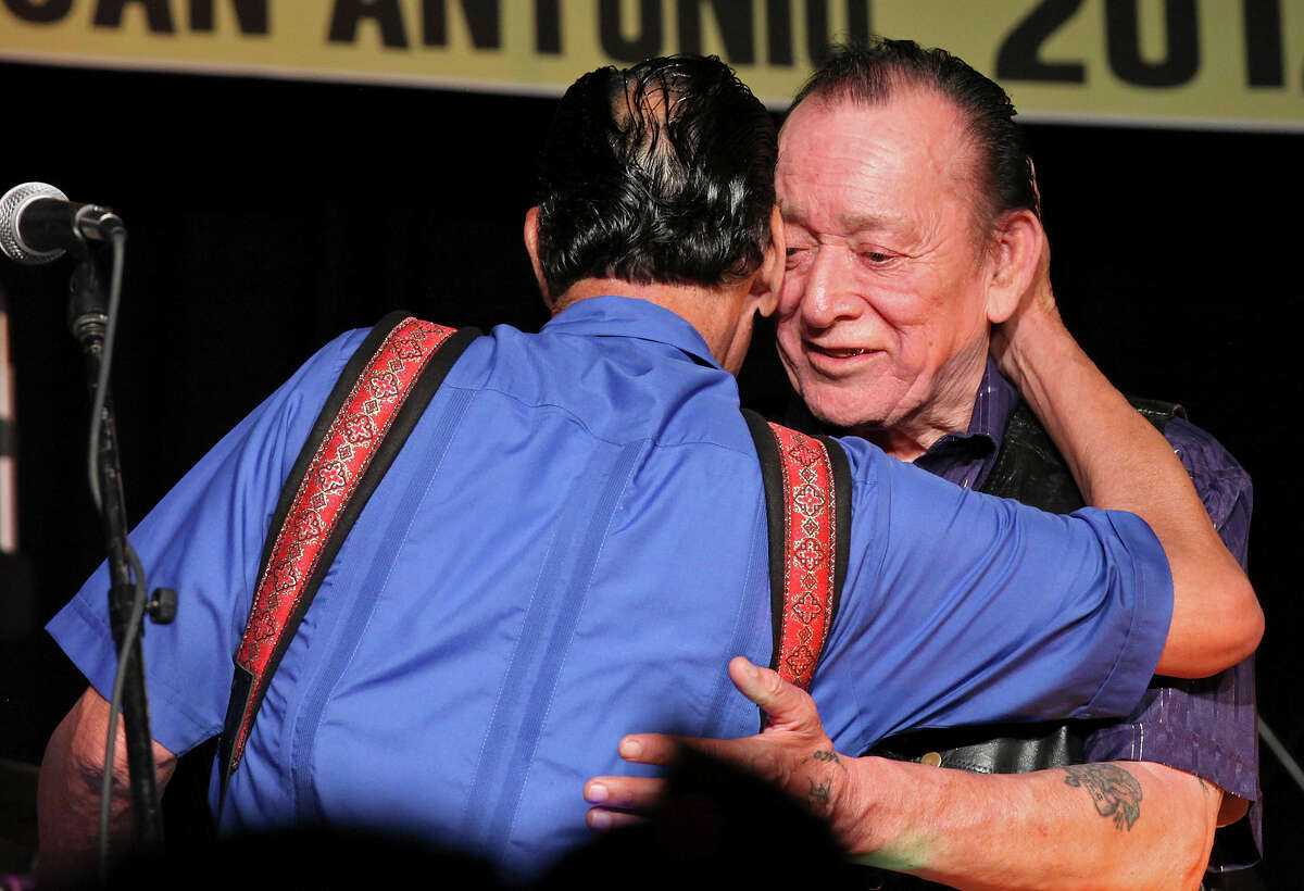 Flaco Jimenez to play conjunto festival