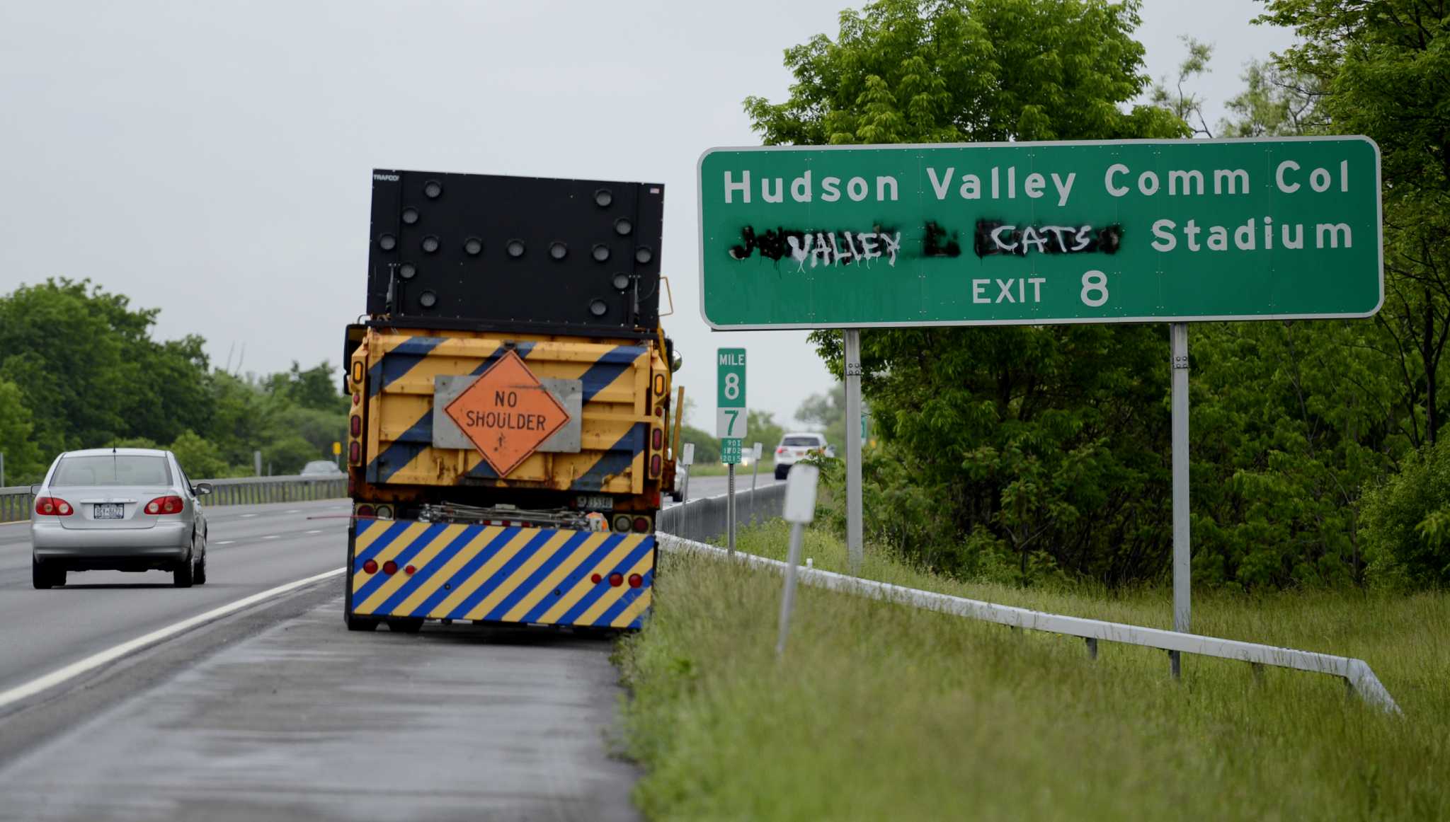 Graffiti artist gives stadium new name