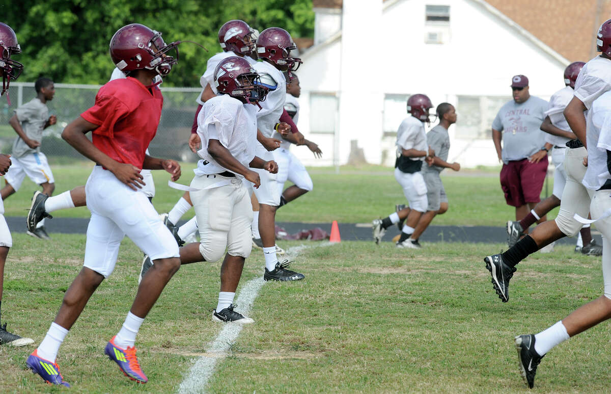 5 area teams conclude spring football practices
