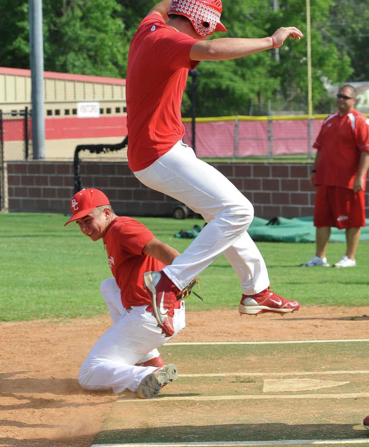 Hubbard, Sampere powering Bridge City lineup