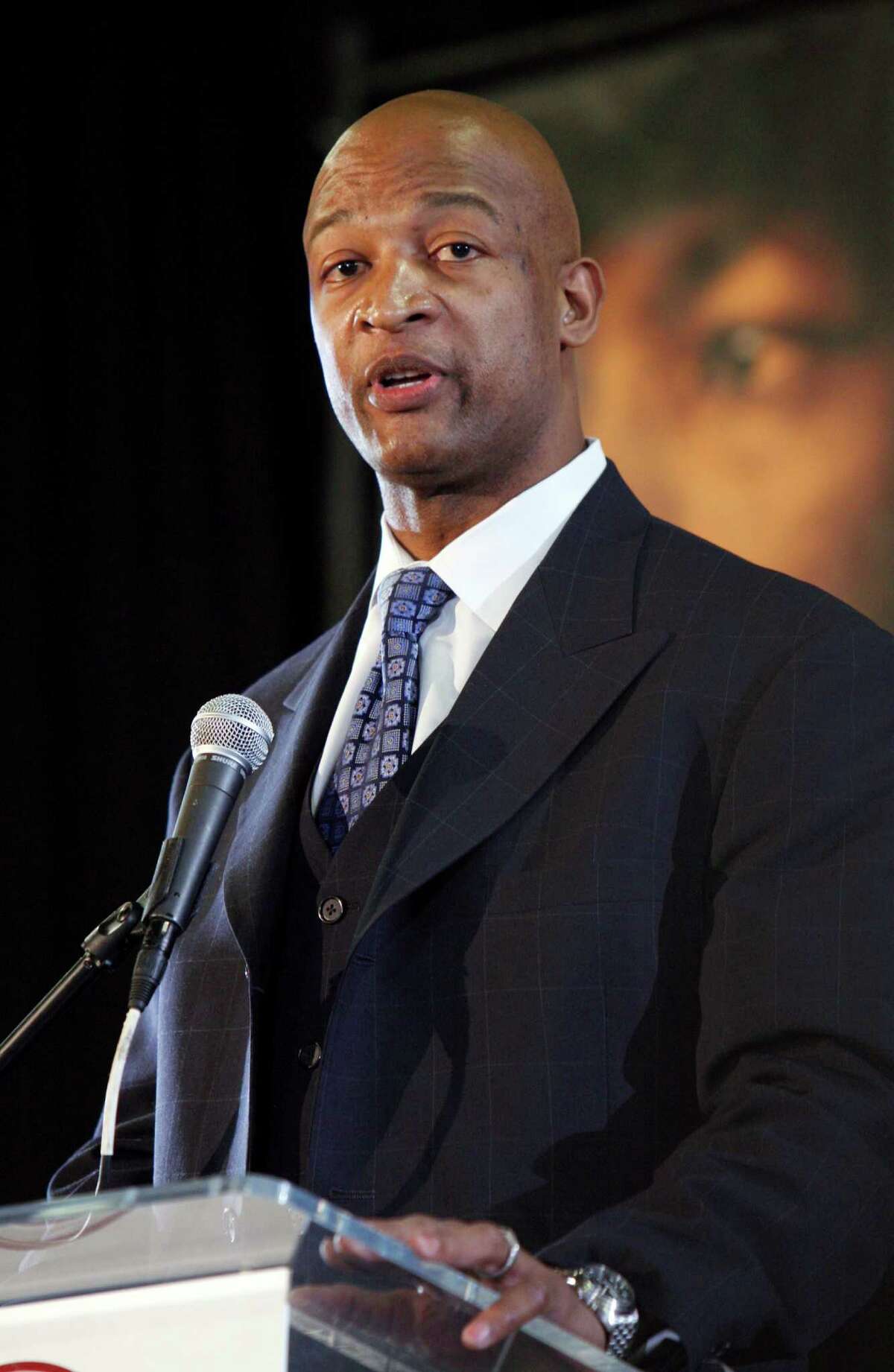 Seau's death a jolt for players