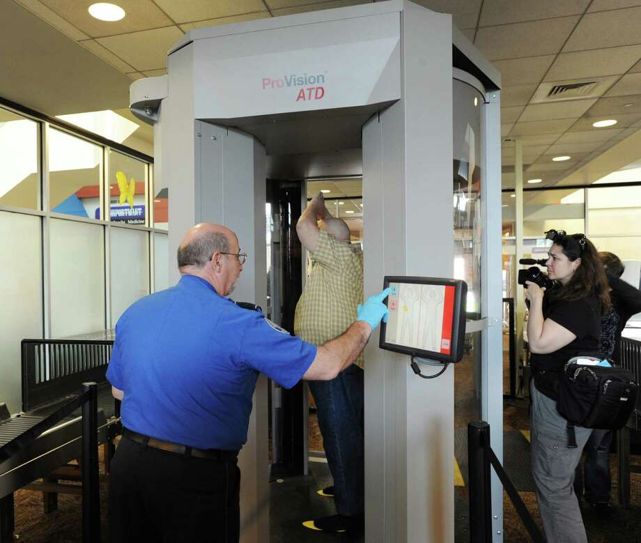 Airport debuts new security checkpoint technology - GreenwichTime