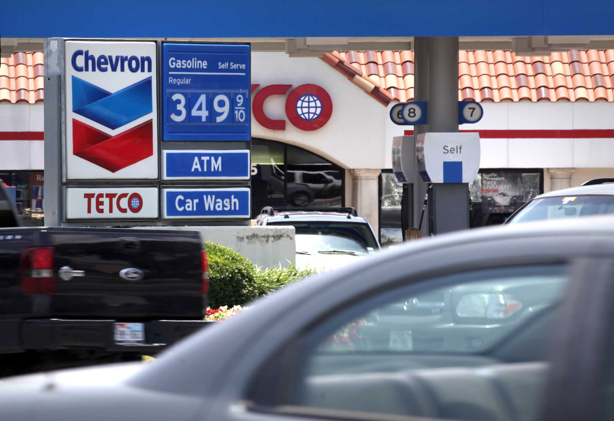 Bexar County one of nation's biggest gas guzzlers