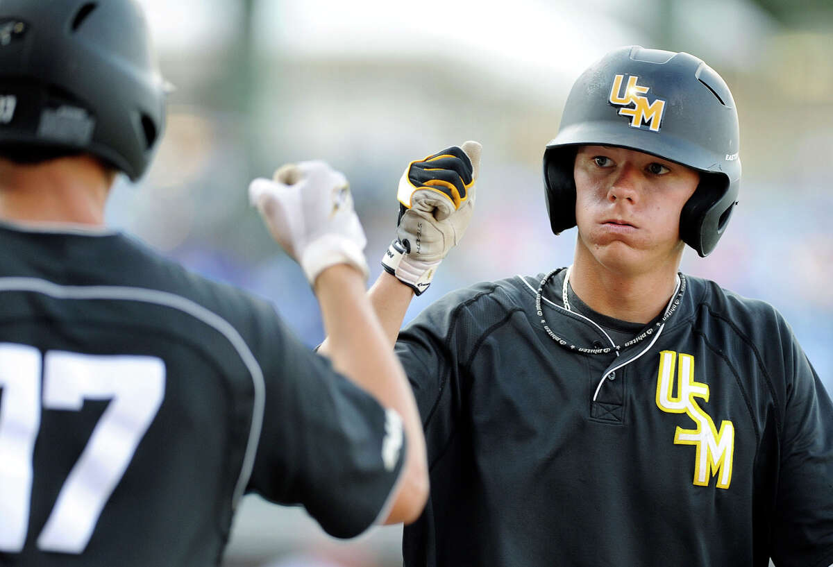 UH's rallies fall short vs. USM, bringing season near end