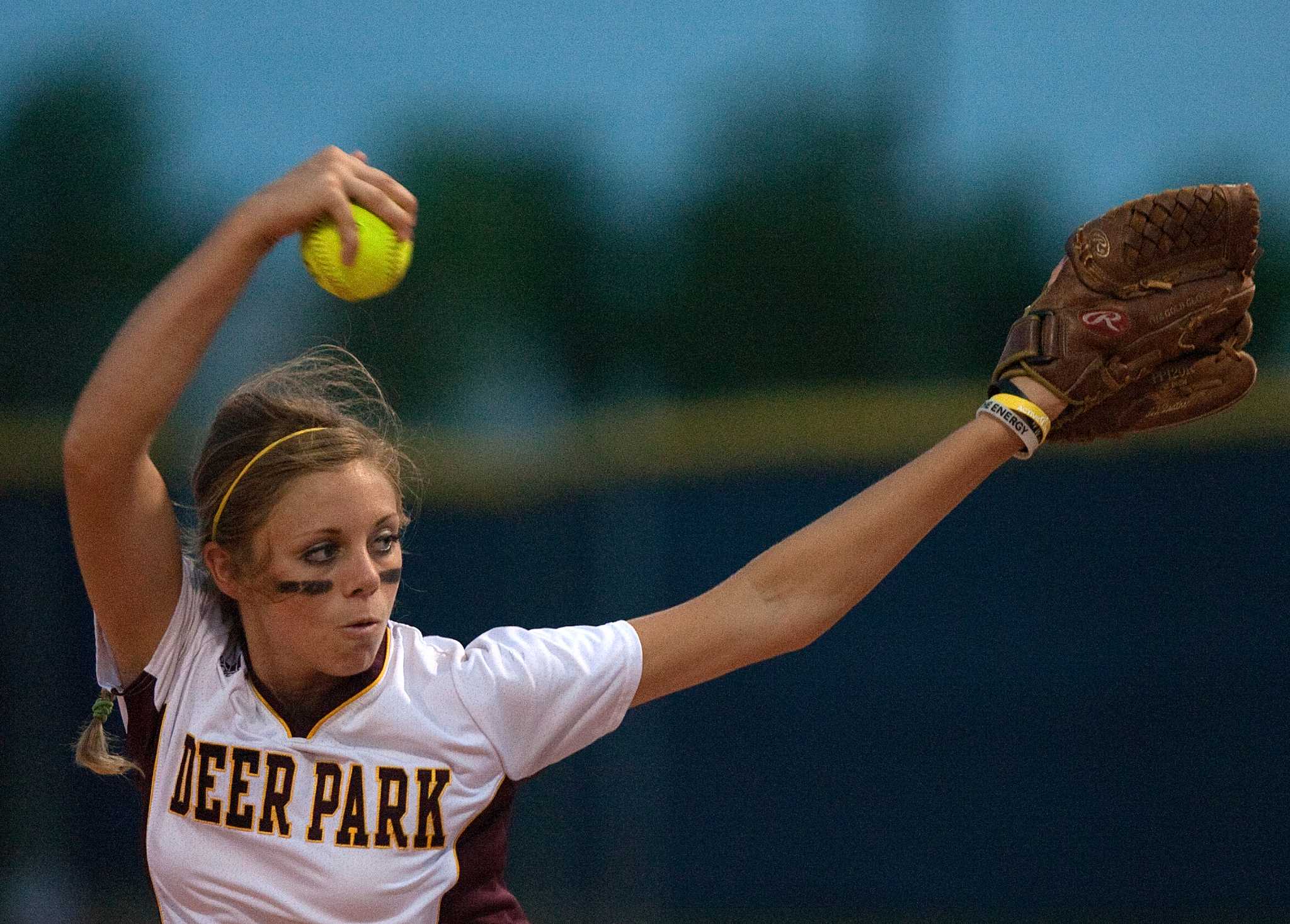 Deer Park takes opener against Pearland in softball series