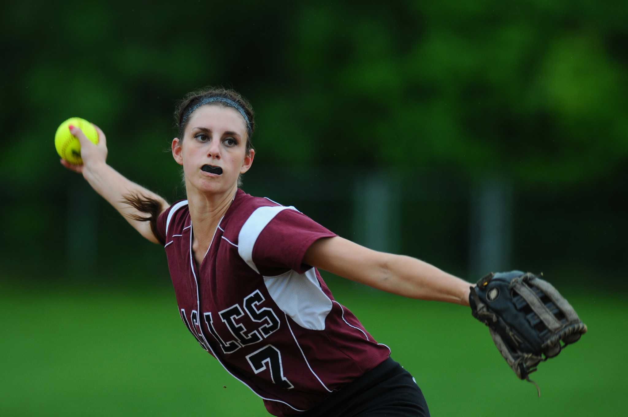 Hard-throwing Rollis never lets up