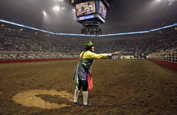 Famed rodeo clown has 'another close call with his life' during South ...