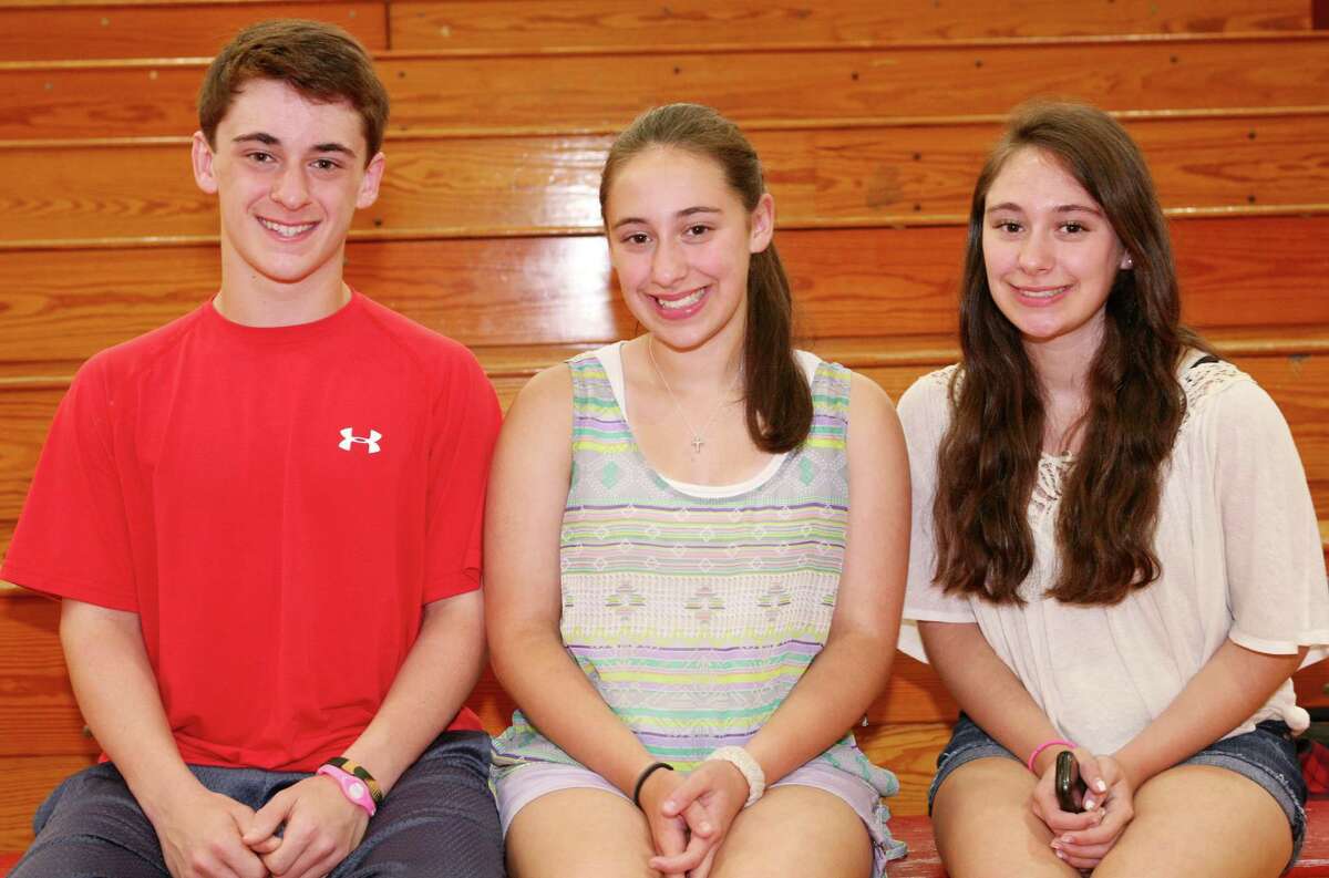 Record-smashing multiples signal dramatic rise in twin birth rate