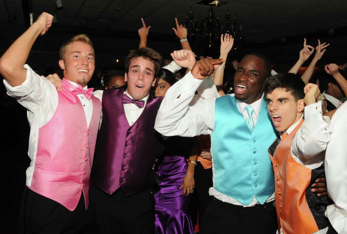 Glamor rules at Danbury prom