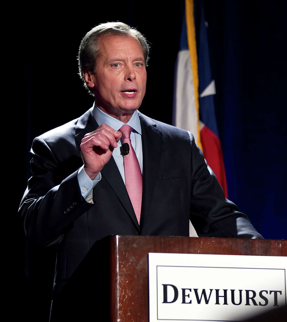 Nation's eyes on Dewhurst vs. Cruz