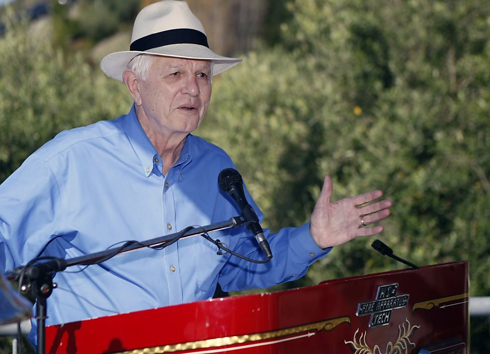 Bates faces 5 foes in Berkeley mayoral race